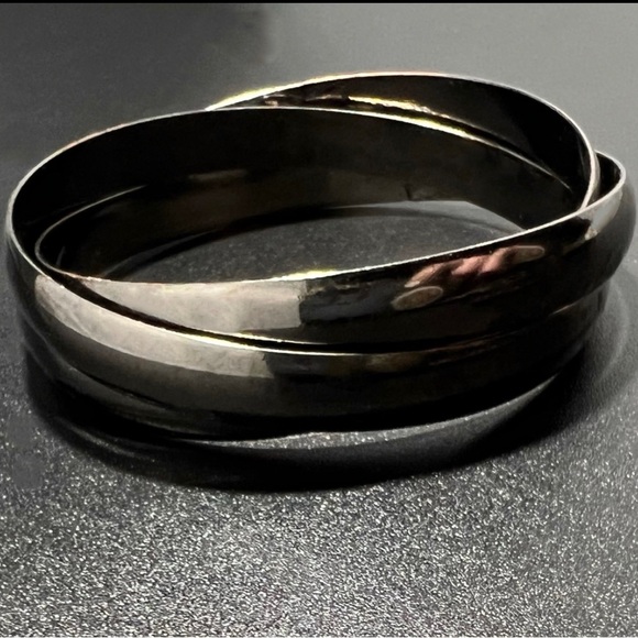 Jewelry | Vintage Triple Twisted Puzzle Bangle 3 Gunmetal Colored Metal ...